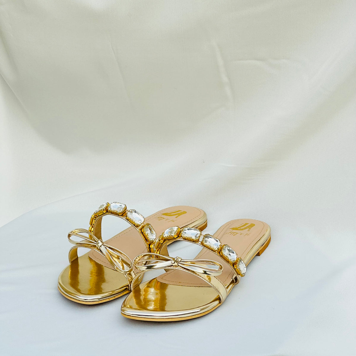 SOPHIA – slippys.pk